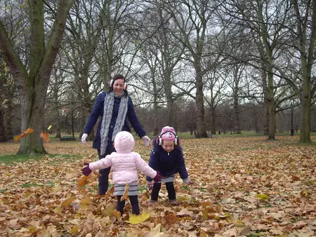 Maria Alejandra dan Beatriz London