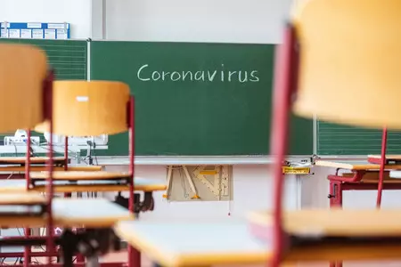 coronavirus skole