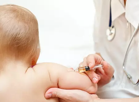 واکسن های دوران کودکی