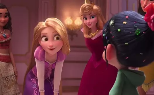 Le principesse Disney ridono dei loro cliché nel nuovo trailer di "Ralph rompe Internet"