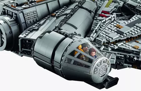 Lego-Millenium-Falcon