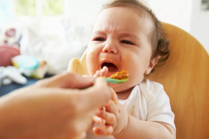 My baby does not want to eat: what we should not do and what can work