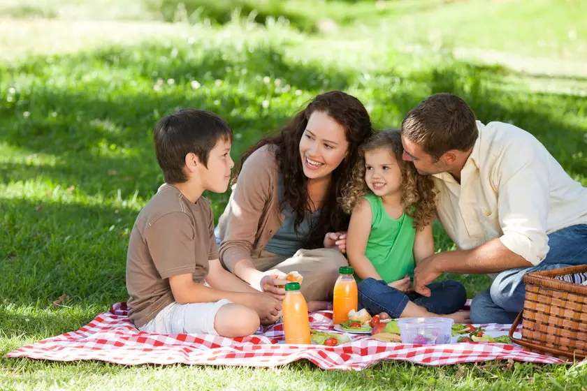 13 refreshing and easy to prepare recipes to enjoy an outdoor picnic