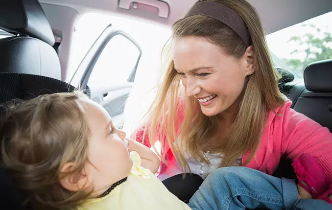 Que vos enfants voyagent toujours en toute sécurité : Décalogue de la sécurité routière pour les enfants