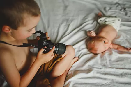 The infinite tenderness that only a baby and his brother can transmit in 27 images 18851_48