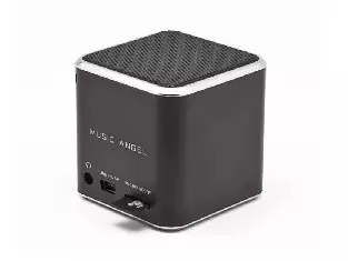 cube-speaker speaker