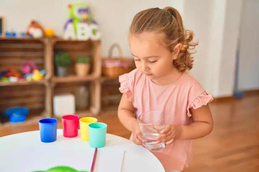 Keingintahuan anak-anak: beginilah perkembangannya di tahun-tahun awal dan inilah yang bisa kita lakukan untuk meningkatkannya