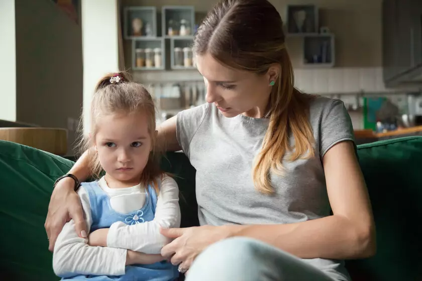 Što se vaše dijete gore ponaša, to ste mu potrebniji: nemojte ga ignorirati niti kažnjavati