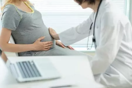 בהריון-חירום
