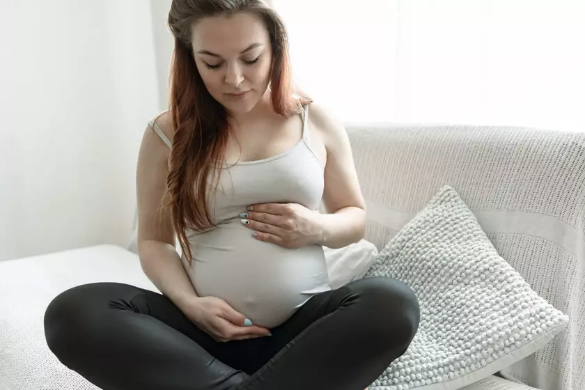 É recomendable expresar calostro antes de dar a luz? En que casos se indicaría