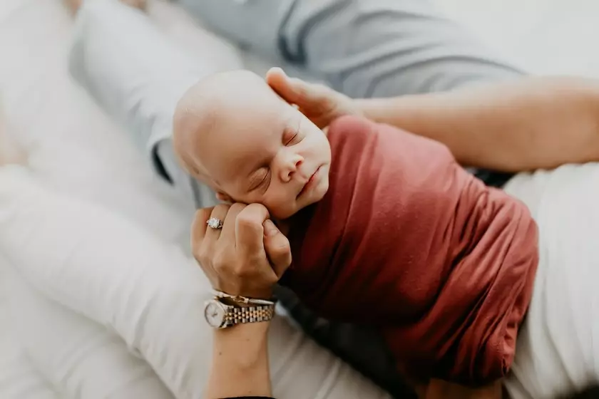 Beebi mähkimine paremini magama, kas see on tõesti ohutu?