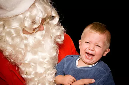 crying-with-santa-claus-7.jpg