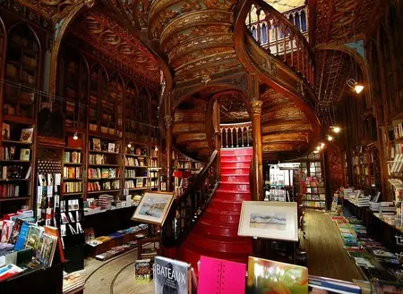 Livraria Lello e Irmão