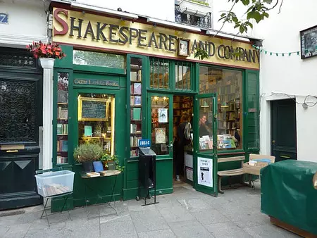 shakespeare and company