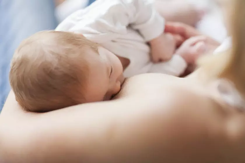 母乳育児と避妊：はい、母乳育児中に妊娠することができます