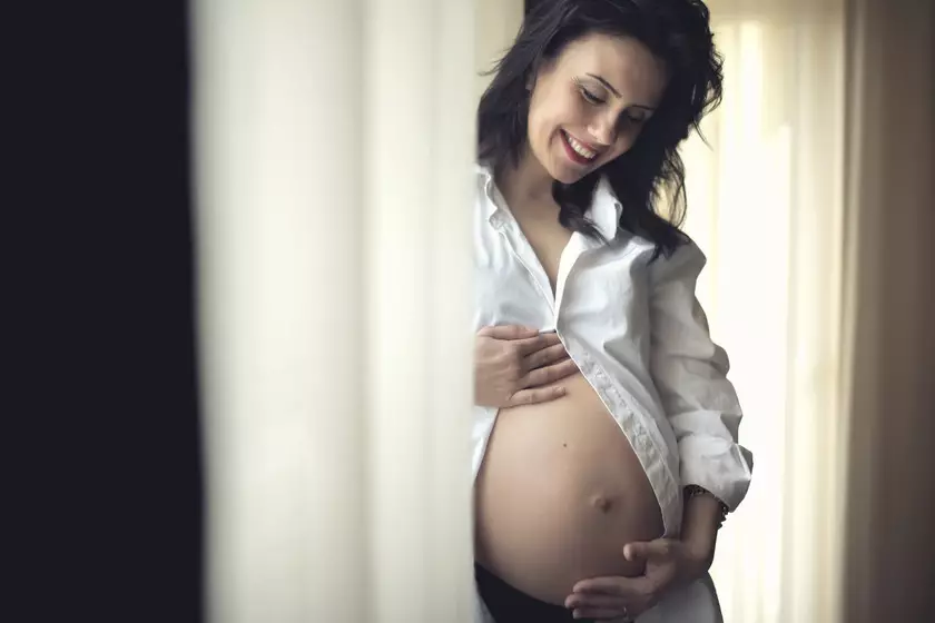 Dziewięć najczęściej zadawanych pytań dotyczących brzucha w ciąży: wszystkie odpowiedzi