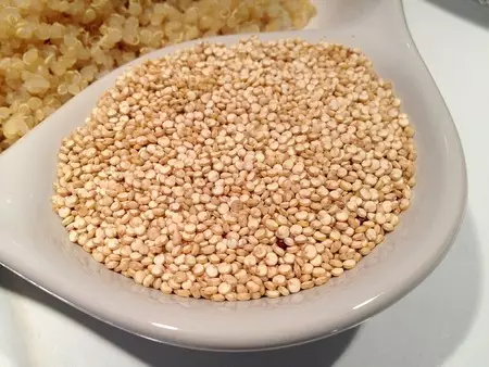 គ្រាប់ quinoa