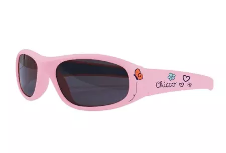 The importance of sunglasses for a baby and how to choose the most suitable