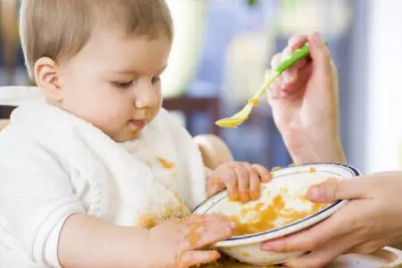Bambini più autonomi, anche quando mangiano e bevono