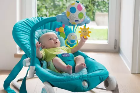 5 neomylných nápadov, ako zabaviť bábätko a stimulovať jeho kreativitu