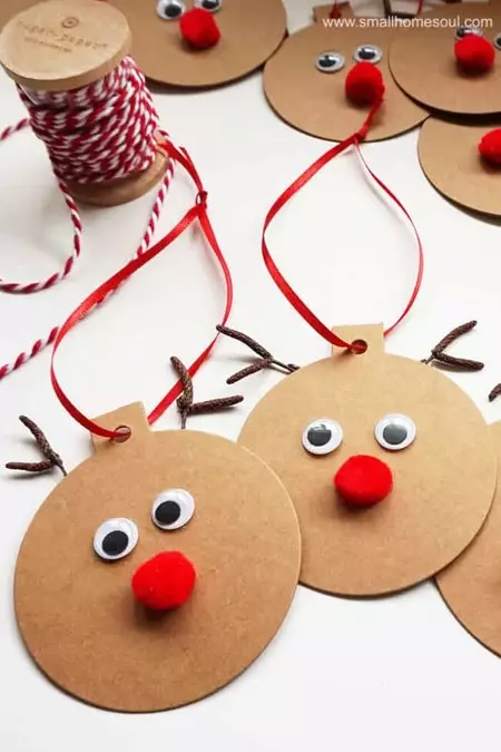 Christmas Crafts Reindeer Labels