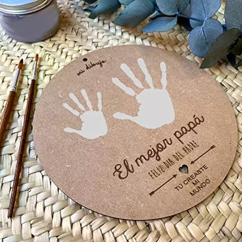 Souvenir Wood Footprint lossis Kos Tus Me Nyuam Txiv Hnub. Khoom plig rau Txiv Tshiab. Souvenir rau Dai hauv DM Ntoo nrog 21cm inch. (Kuv nco Txiv)