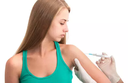 вакцини-2021-aep
