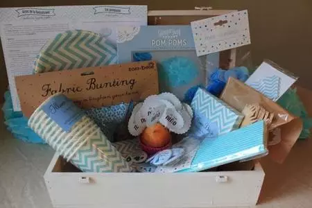 Таны Bebebox Baby Shower