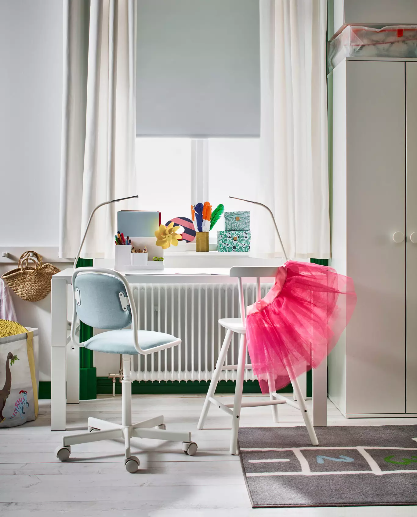 Children's desk chair, white, Vissle pink or blue