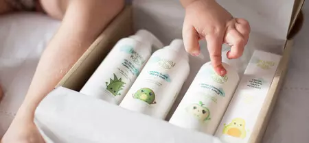 Mỹ phẩm thiên nhiên cho trẻ em Freshlykids