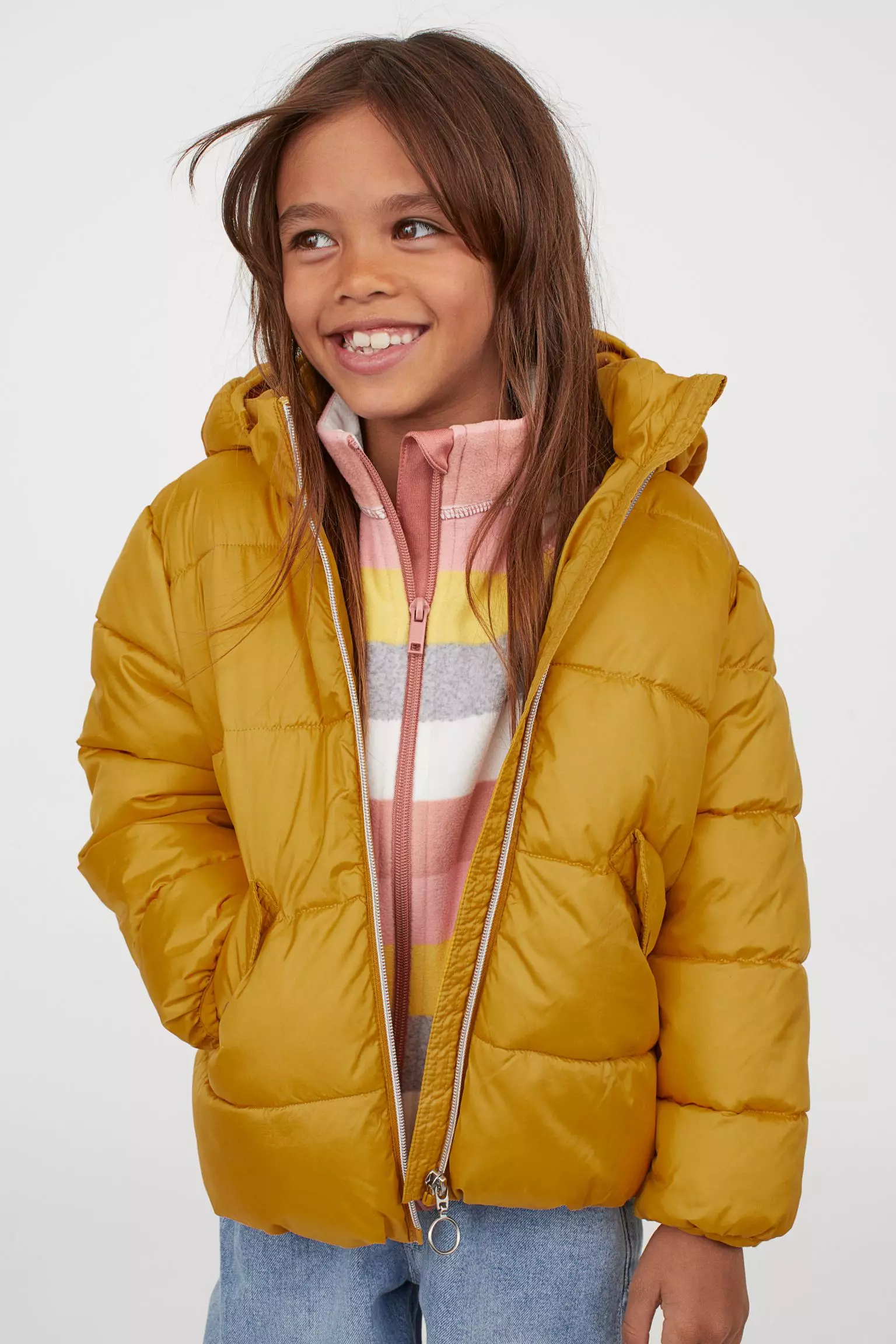 Naka-hood na puffer jacket