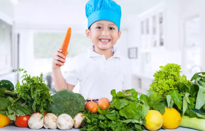 Familjet vegjetariane kërkojnë që shkollat t'i përshtatin menutë e dhomave të ngrënies me dietën e fëmijëve të tyre