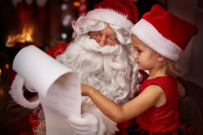 Awọn lẹta ti ara ẹni ati atilẹyin lati ọdọ Awọn Ọlọgbọn Mẹta ati Santa Claus lati ṣe iyalẹnu awọn ọmọde